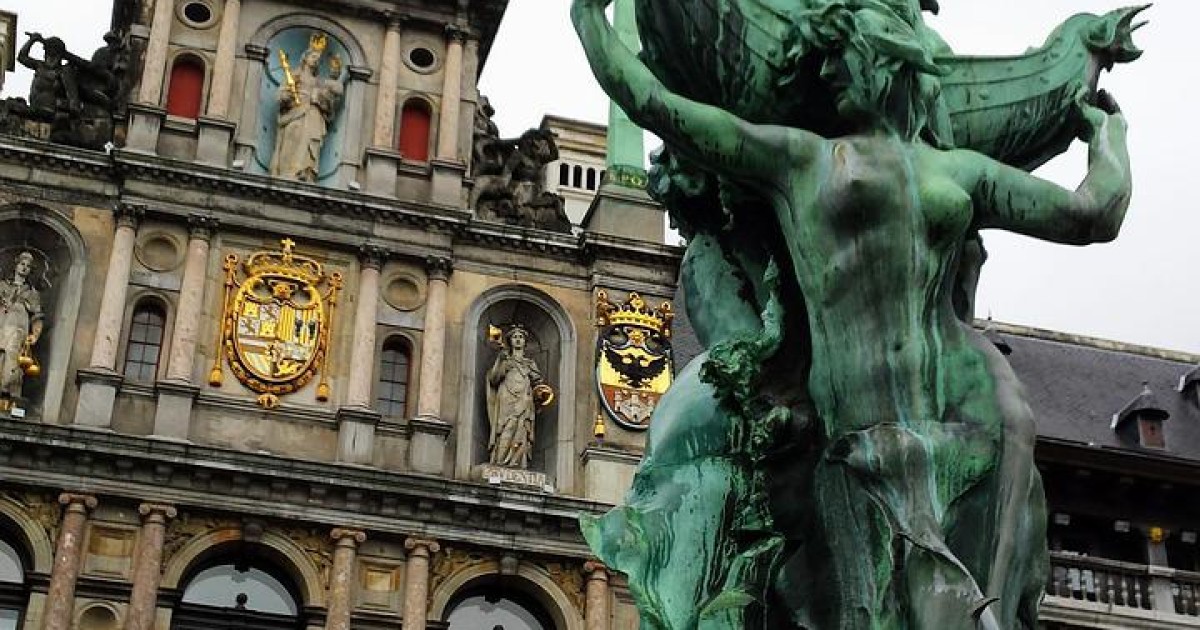 Over Bezoek aan het stadhuis van Antwerpen (VOLZET) - Lint
